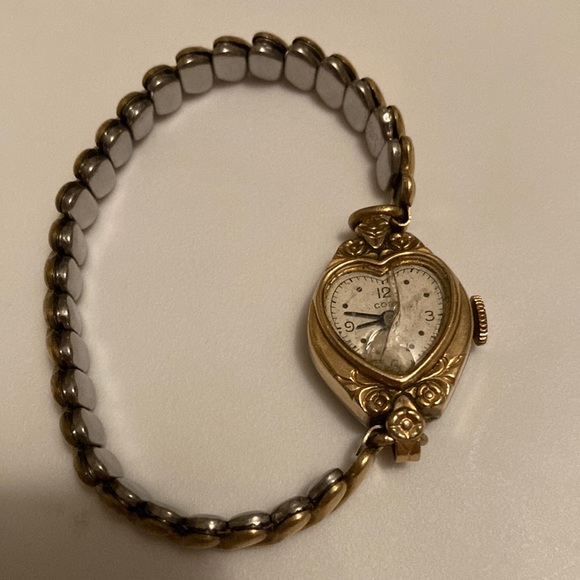 Cort | Jewelry | Cort Vintage Ladies Watch | Poshmark